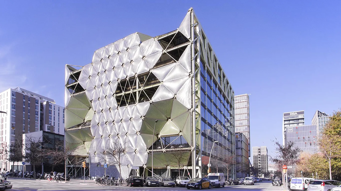 Kinetic Architecture: Moving Buildings - Dök Mimarlık